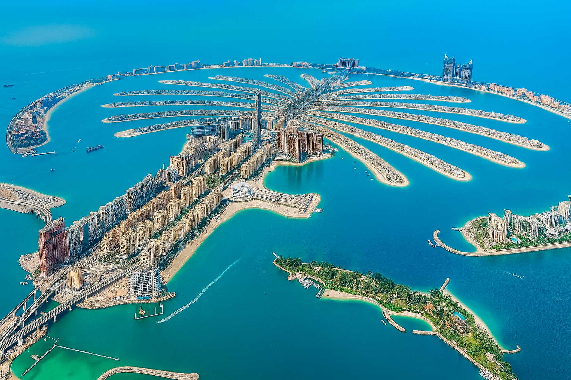 UAE Residence Permit Guide 2026: Types, Costs, Benefits & How to Apply